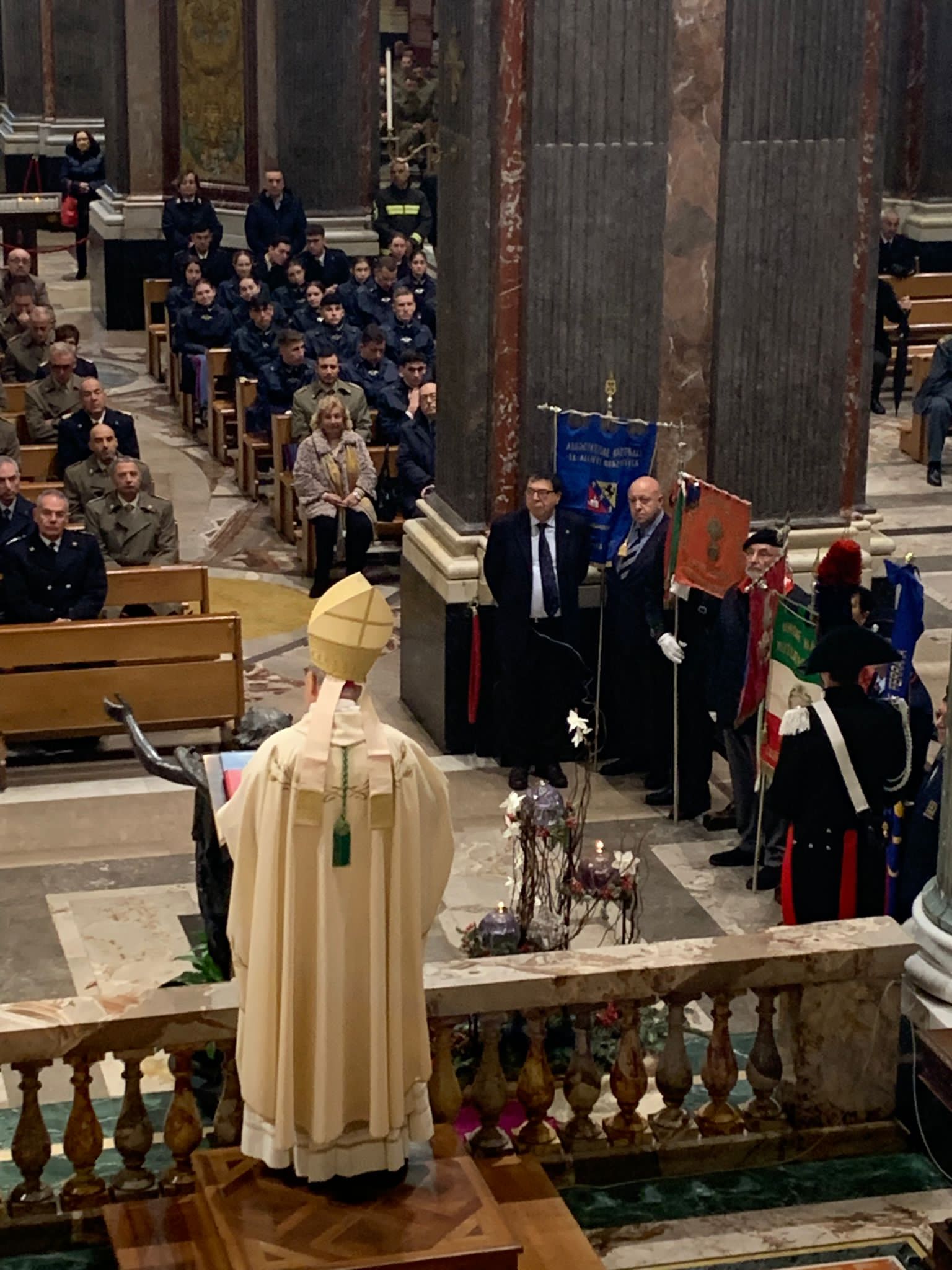 Pompei – Messa in preparazione al Natale – Ordinariato Militare per l ...